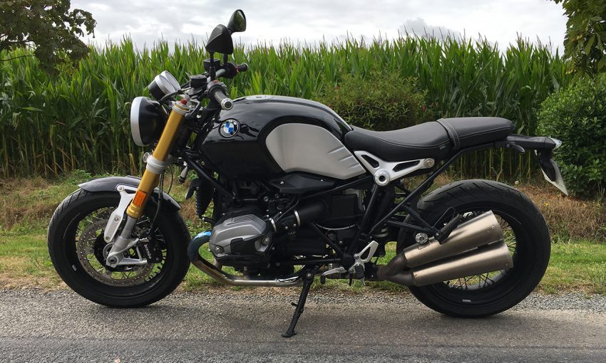 R1200R NineT : le roadster oldschool qui cache son jeu
